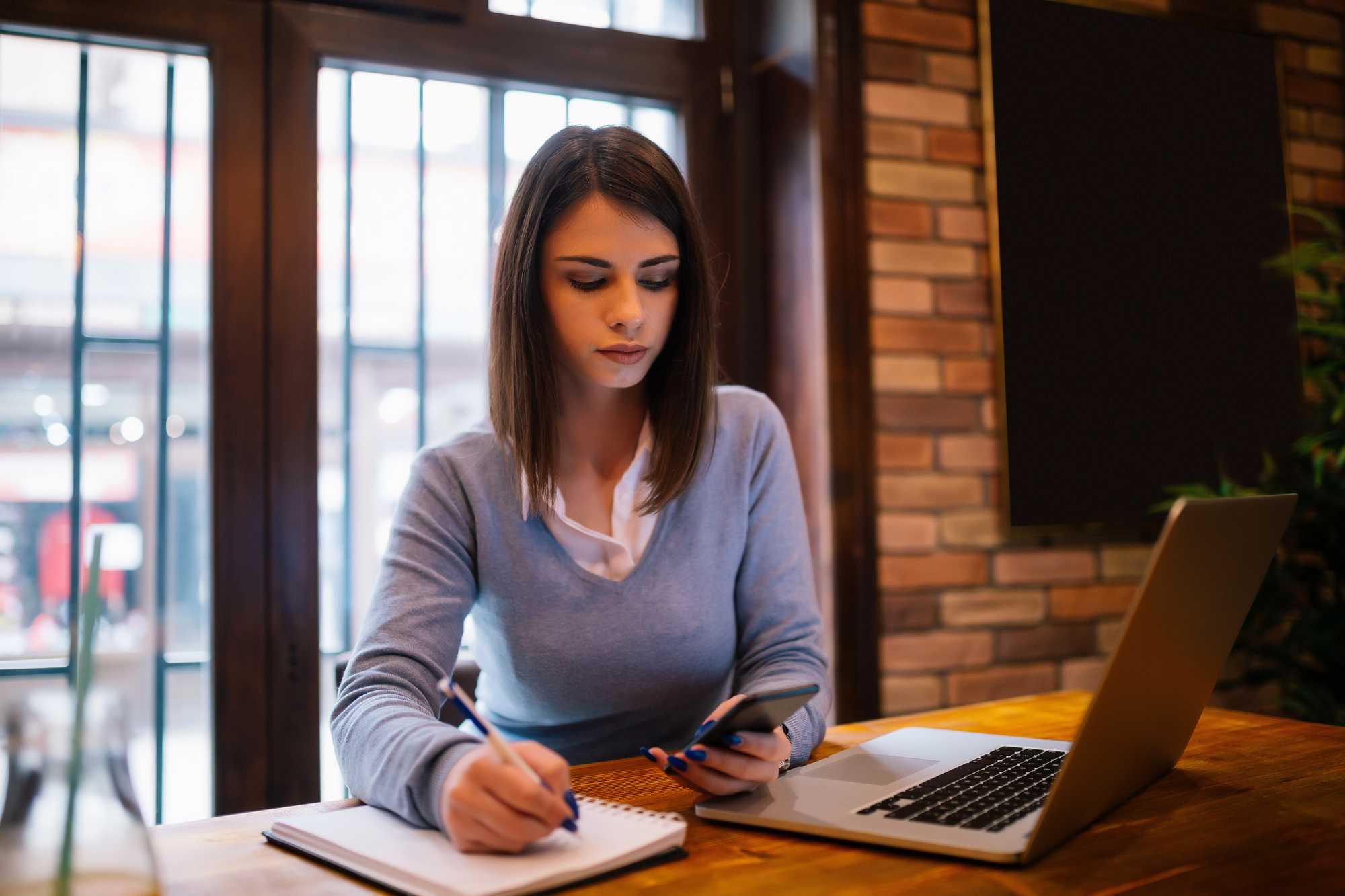 AI Text Generator – Write Compelling AI Texts in Seconds